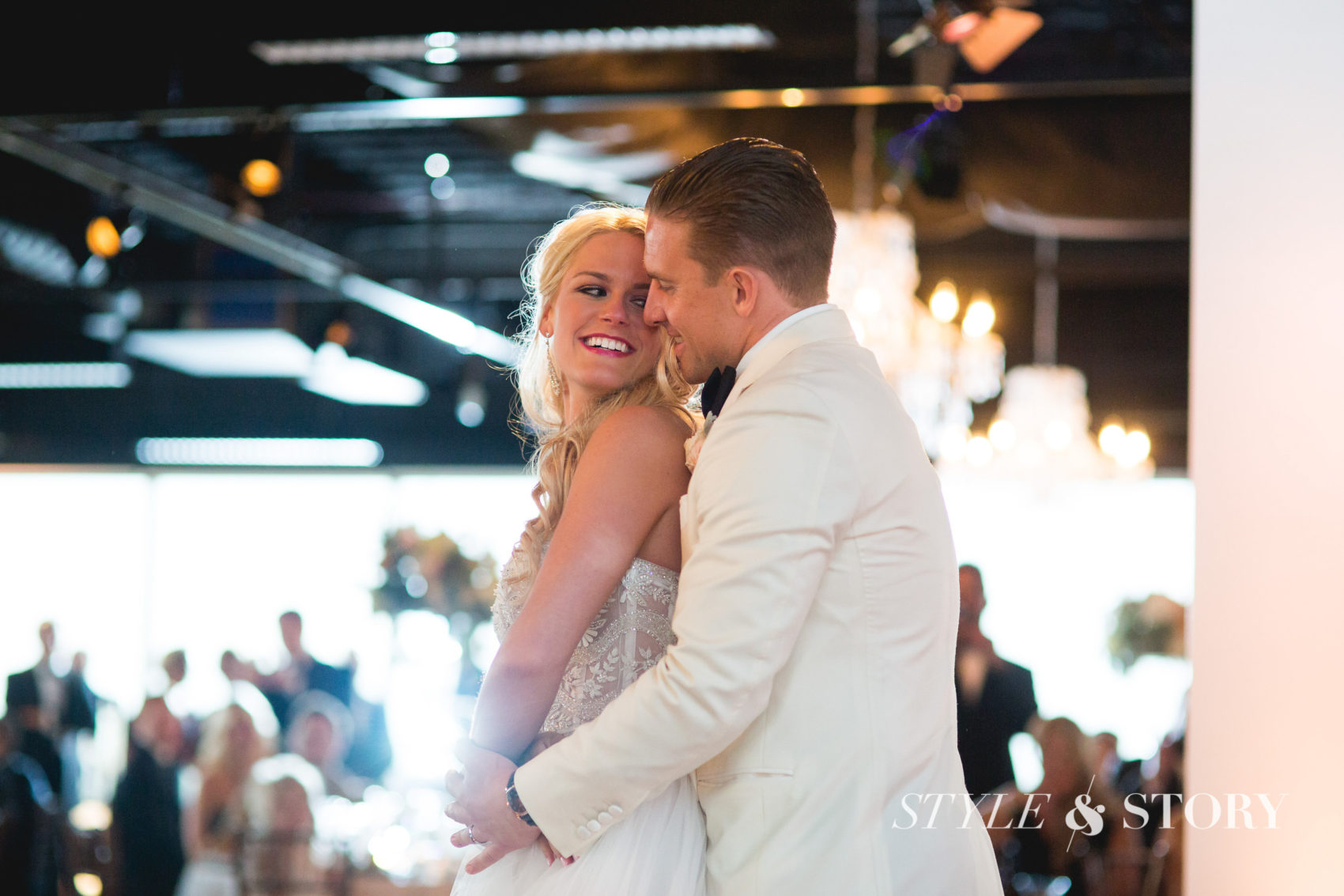 Katie & Sam | The Ivory Room | Columbus, OH - Style & Story